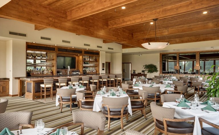 Dining in Style: The Unique Experience of Country Club Restaurants ...